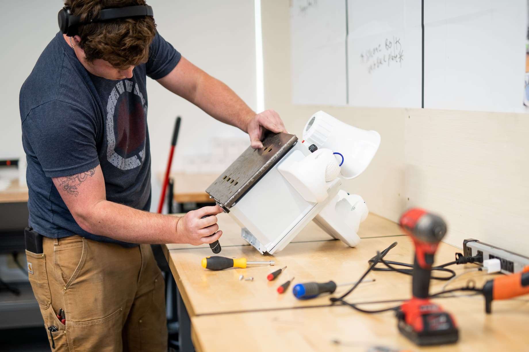 Trade Show Setup | Mobile Video Guard